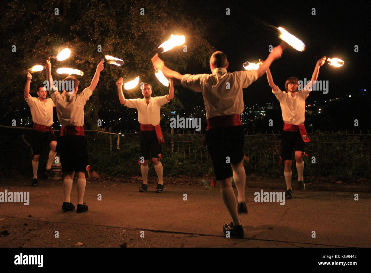 Bonfire Night Weekend Celebrations: Kingsman Fire Dance traditonal Guy ...