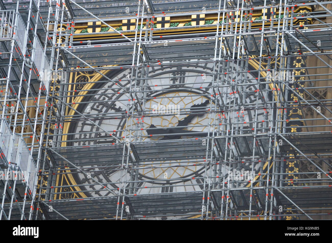 Big ben scaffolding clock hi-res stock photography and images - Alamy