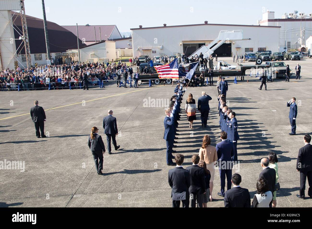 Members base honor guard hi-res stock photography and images - Alamy