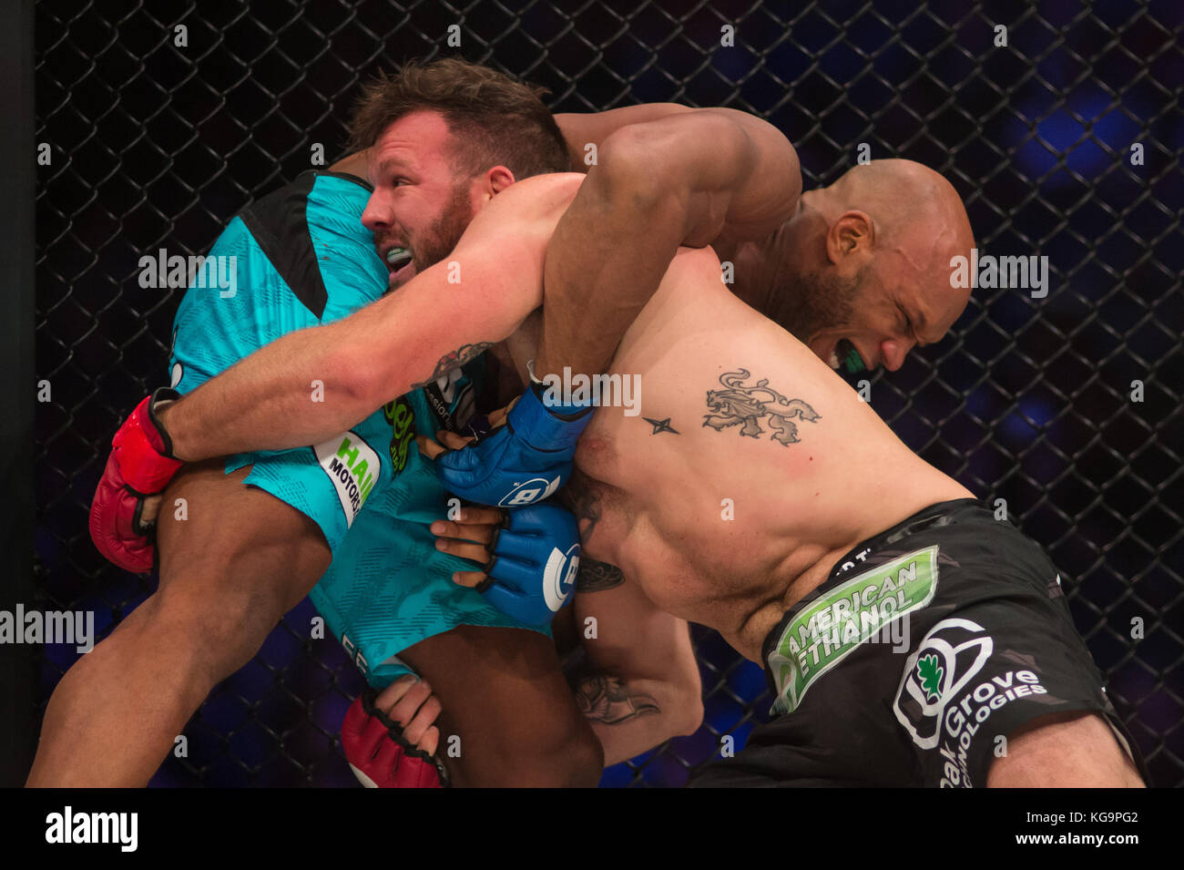 State College, Pennsylvania, USA. 3rd Nov, 2017. RYAN BADER attacks ...