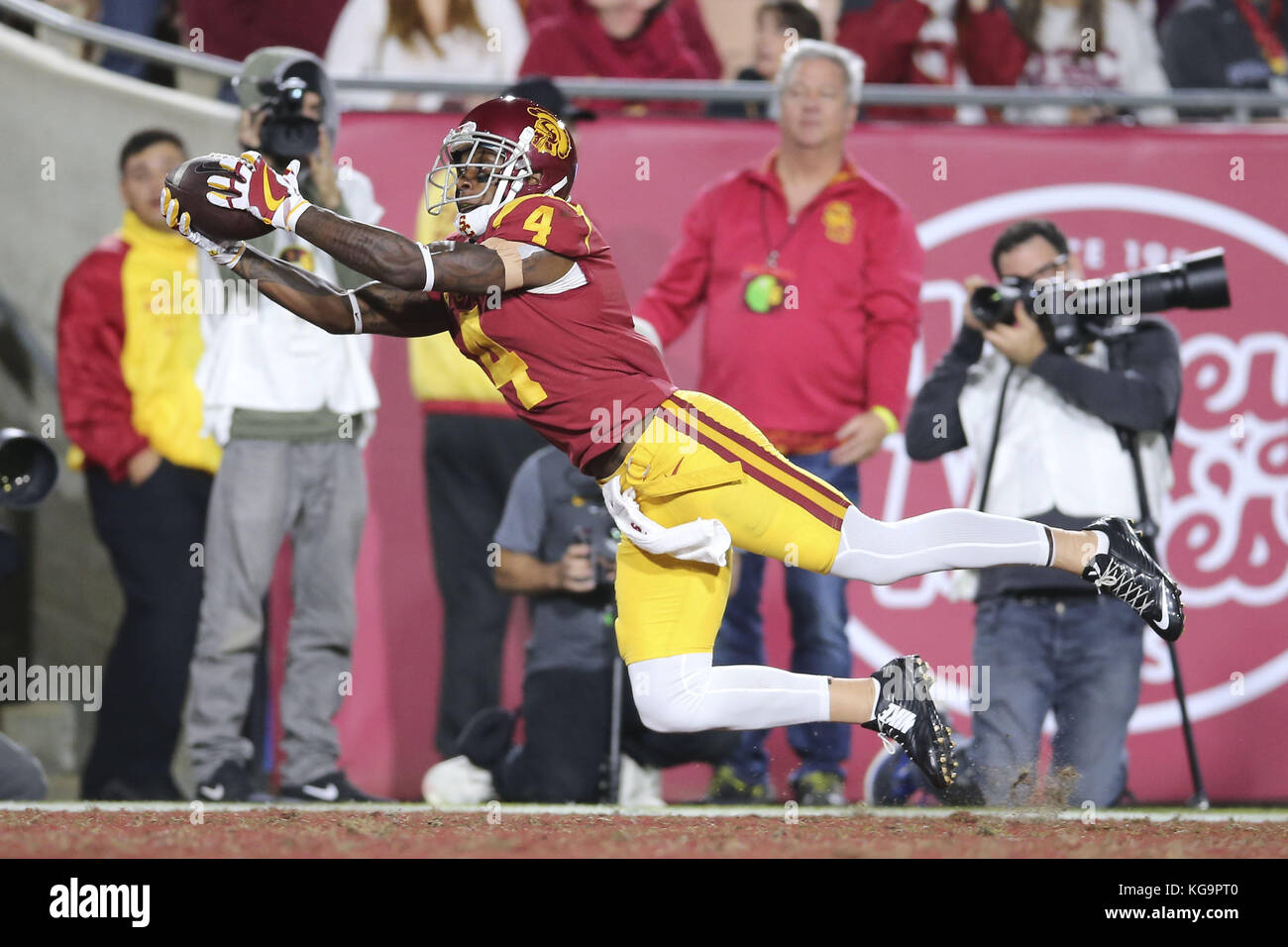 Los Angeles, CA, USA. 4th Nov, 2017. November 4, 2017: USC Trojans wide ...