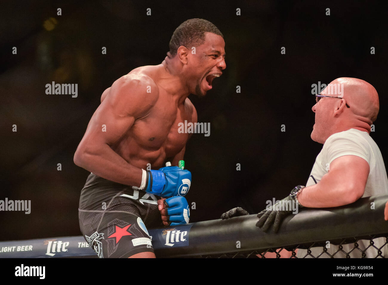 State College, Pennsylvania, USA. 3rd Nov, 2017. TYWAN CLAXTON ...