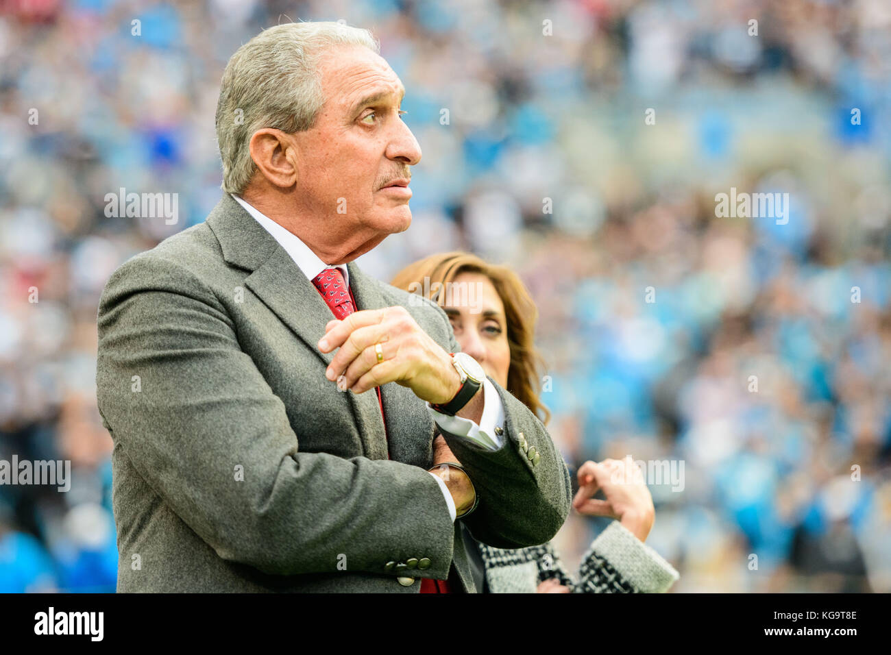 Atlanta falcons owner arthur blank hi-res stock photography and images ...