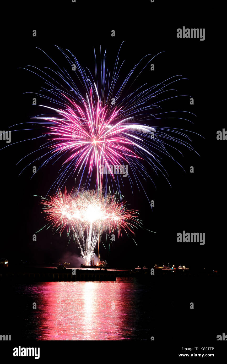 Poole fireworks hi-res stock photography and images - Alamy