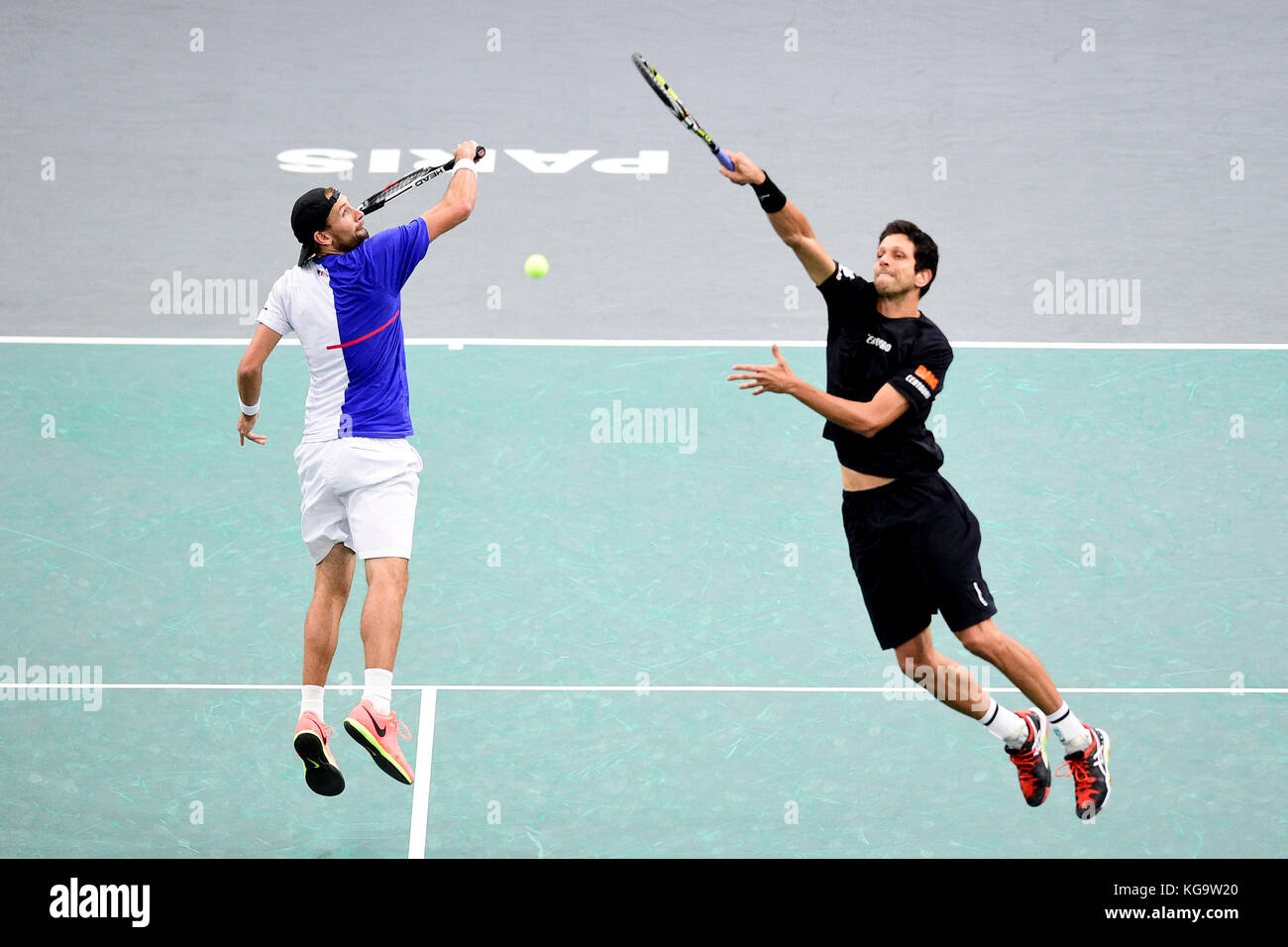Paris, France. 5th Nov, 2017. Rolex Masters mens tennis doubles ...