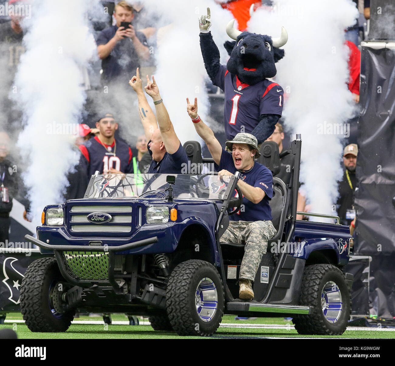 Houston texans mascot hi-res stock photography and images - Alamy