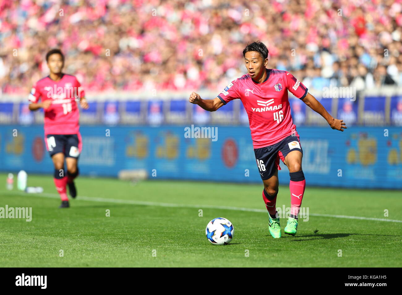 Saitama, Japan. 4th Nov, 2017. Hiroshi Kiyotake (Cerezo) Football ...