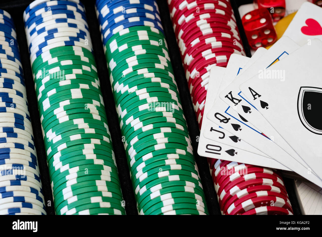 Casino cards hi-res stock photography and images - Alamy