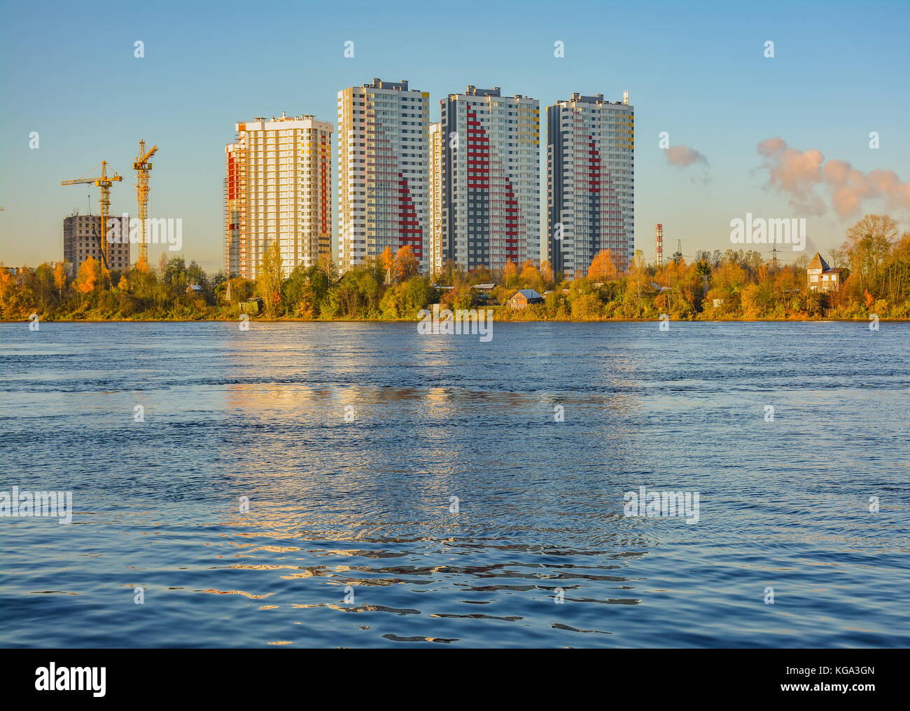 New residential area pink sails on the river Neva Stock Photo - Alamy