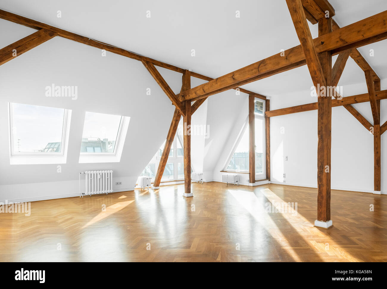 real estate interior - penthouse flat, empty room Stock Photo - Alamy