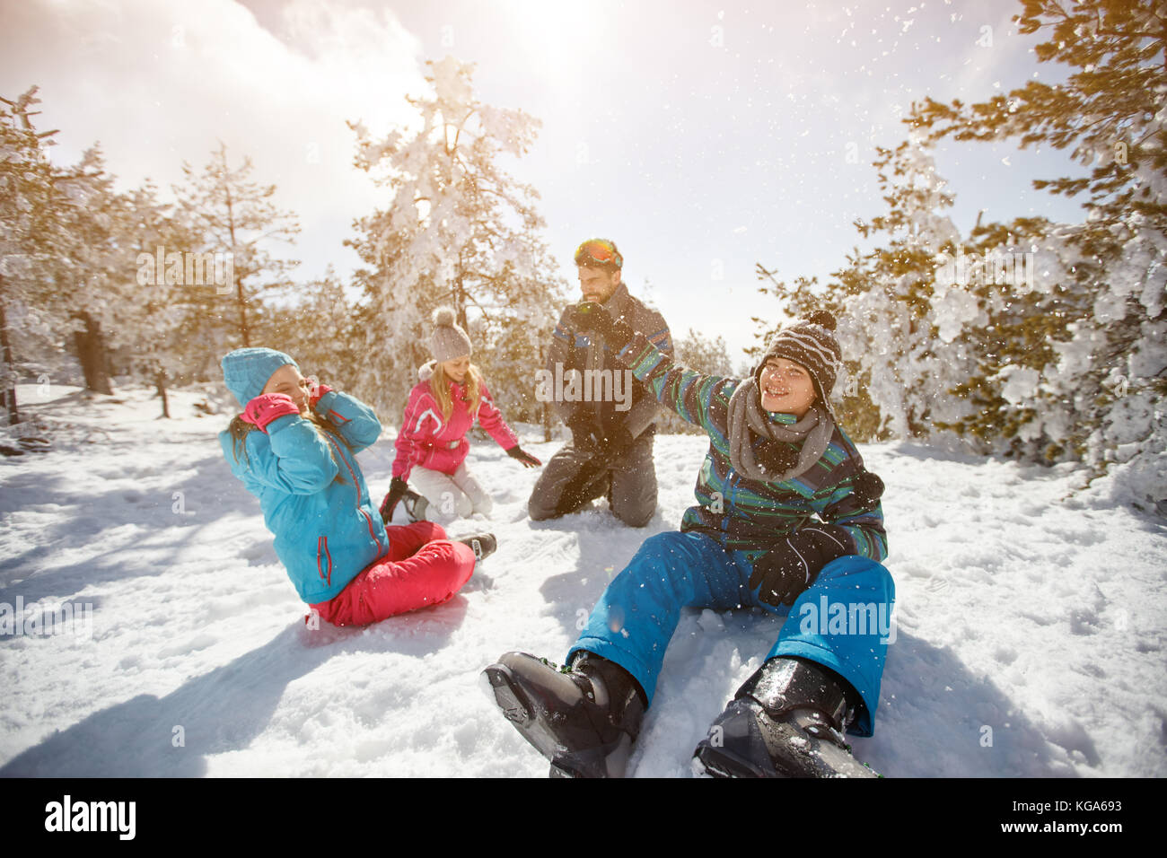 Family of mountain hi-res stock photography and images - Alamy