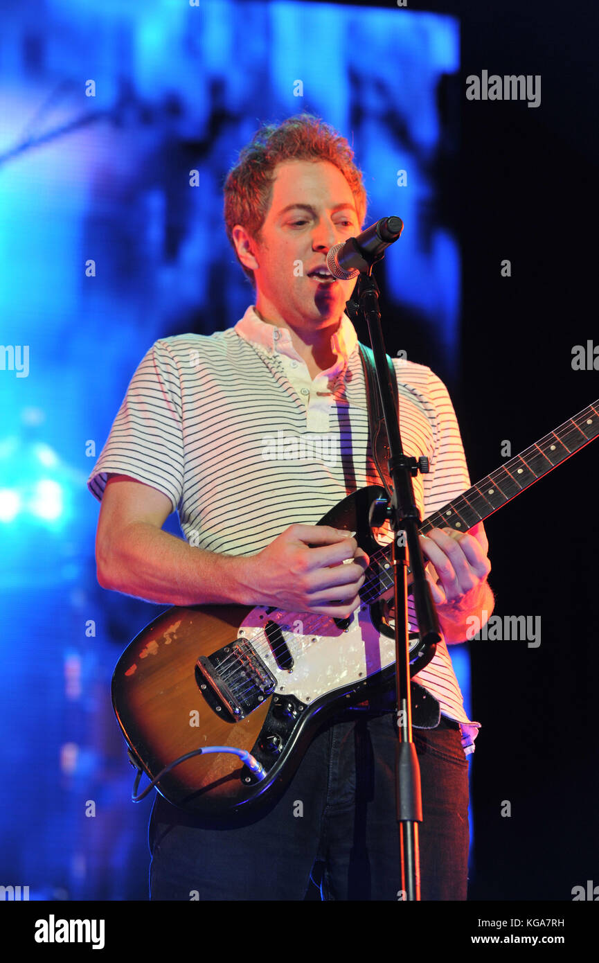 MIAMI BEACH, FL - JANUARY 02: The Honey Brothers (featuring Adrian ...