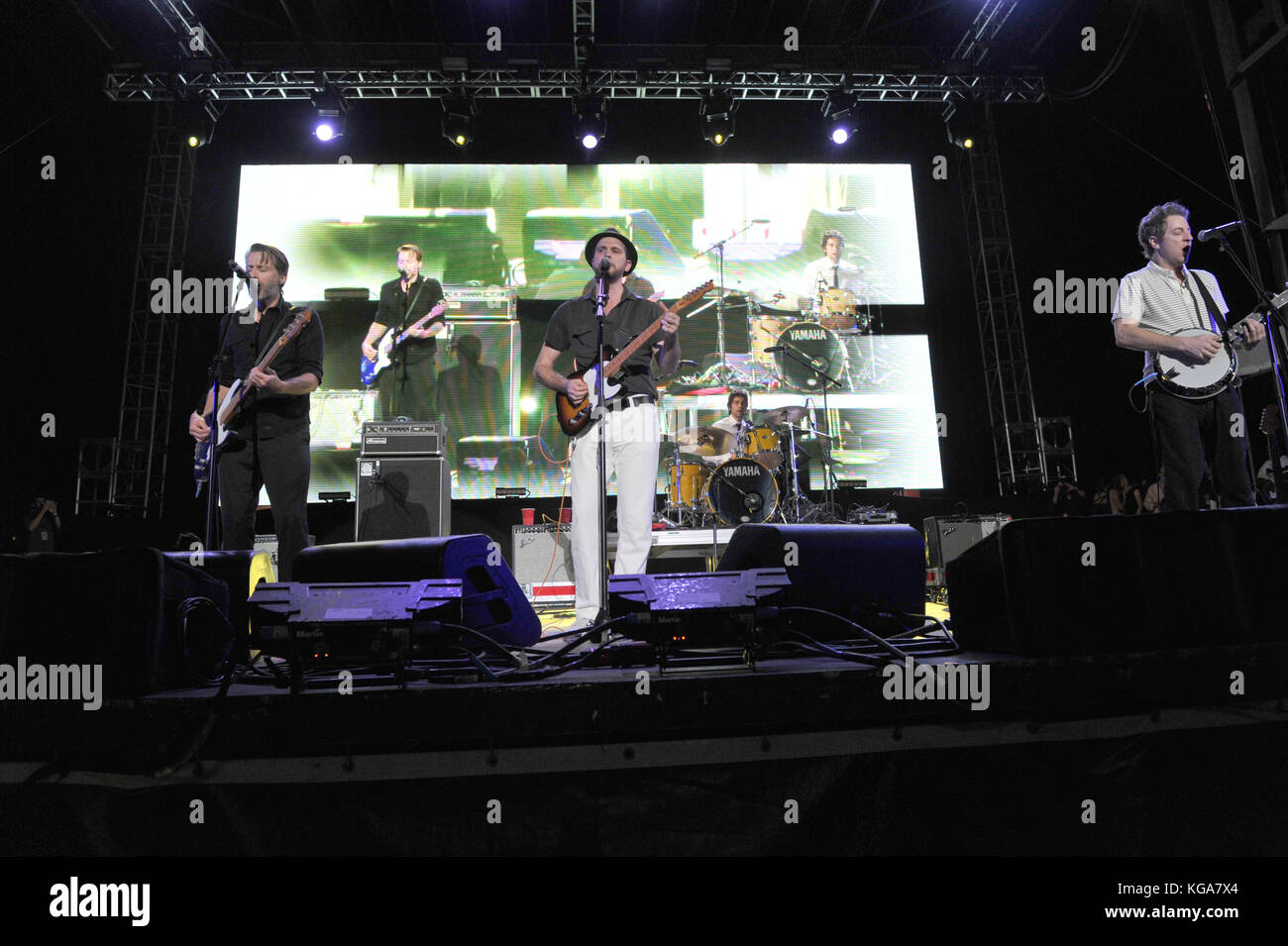 Andrew vladeck and daniel posner hi-res stock photography and images ...