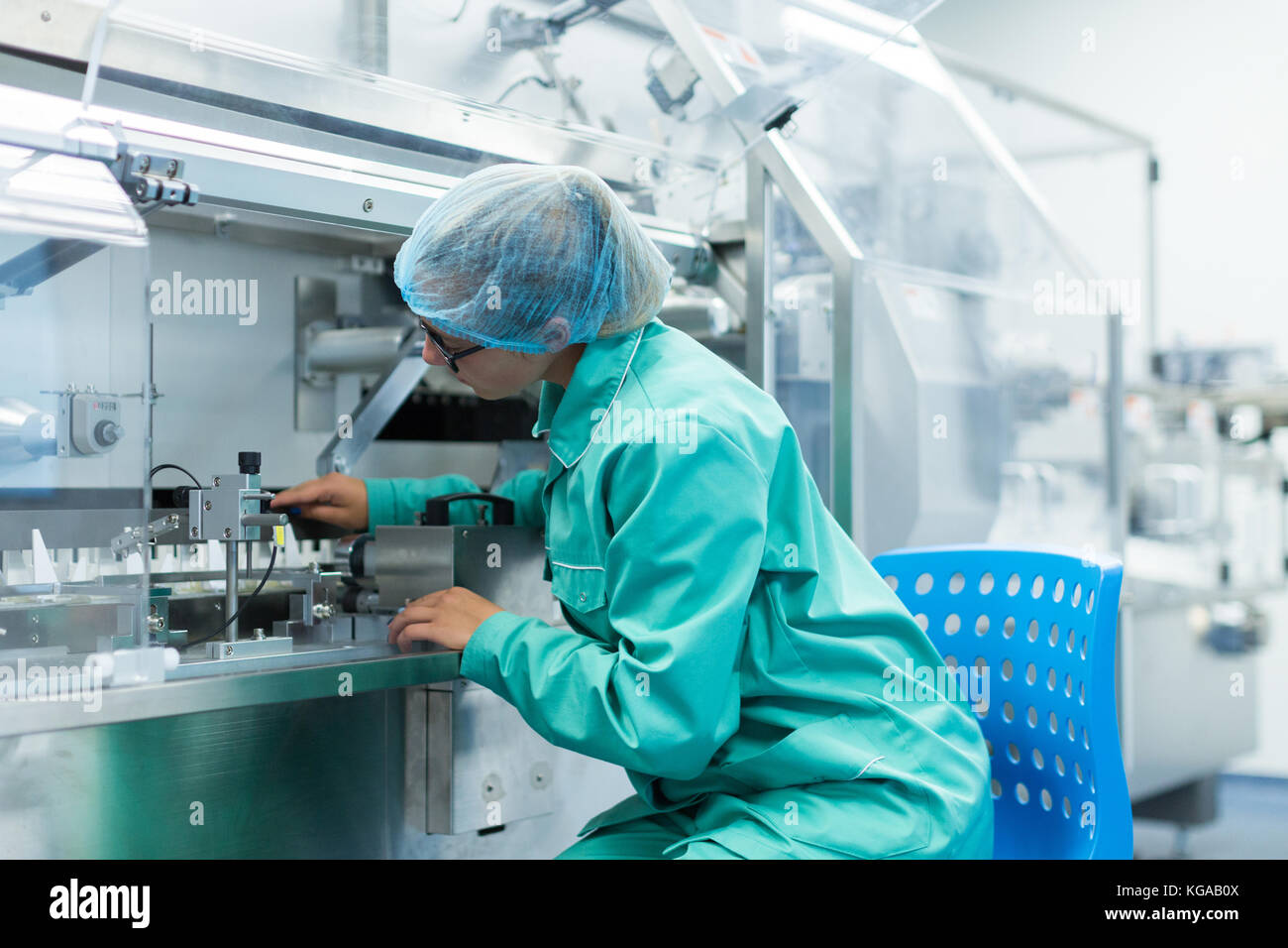 Chemical plant process operator hi-res stock photography and images - Alamy