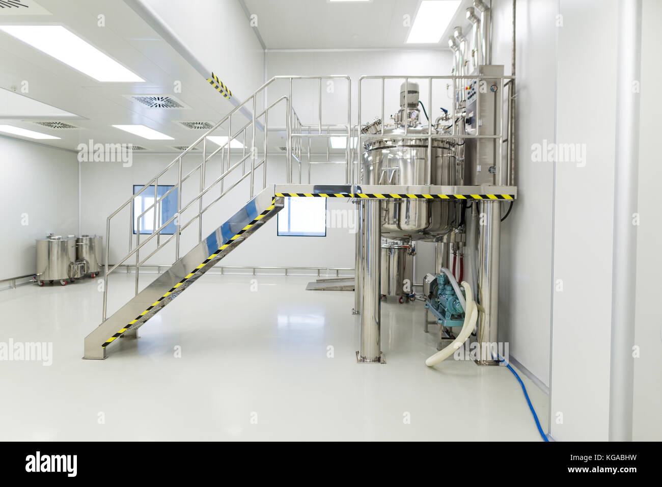 plant picture of alluminium ladder in laboratory Stock Photo - Alamy