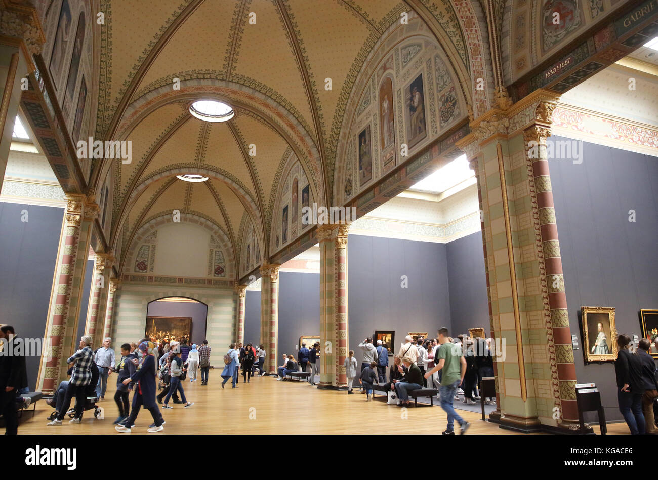 Netherlands amsterdam gallery hi-res stock photography and images - Alamy