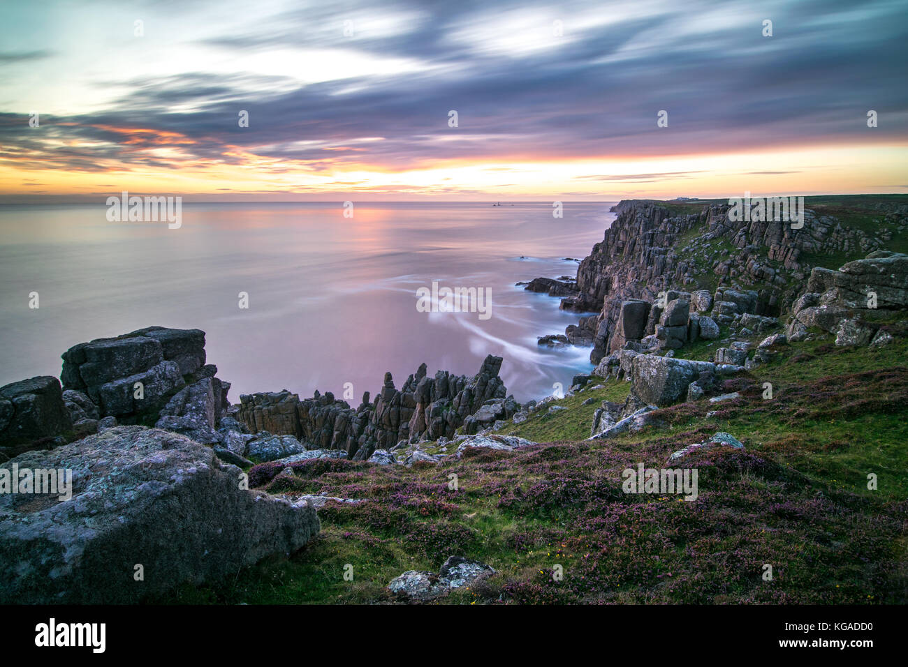 High quality seascapes hi-res stock photography and images - Alamy