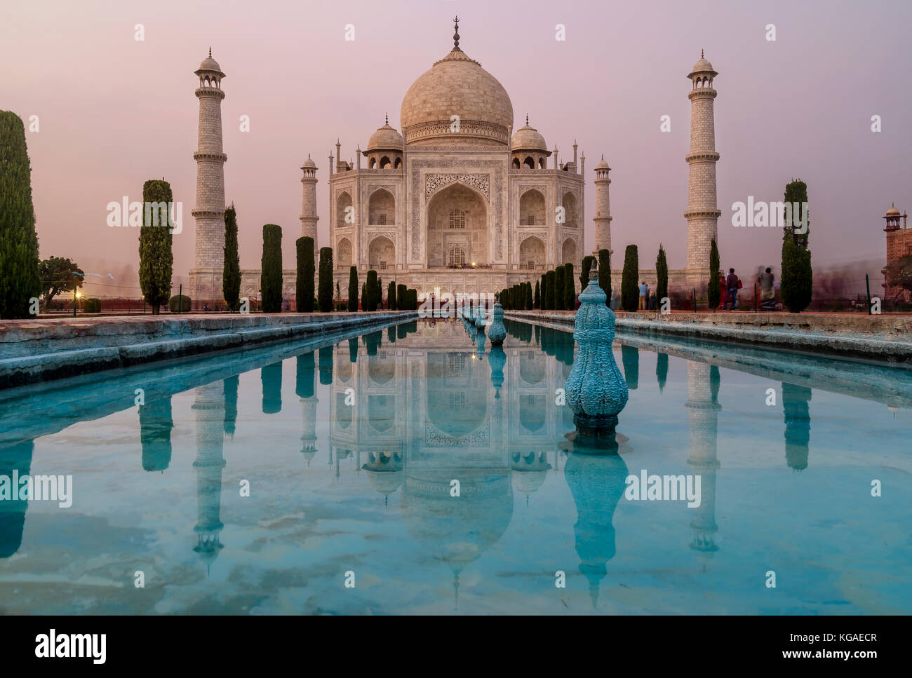 Taj Mahal at sunset, Agra, India Stock Photo - Alamy