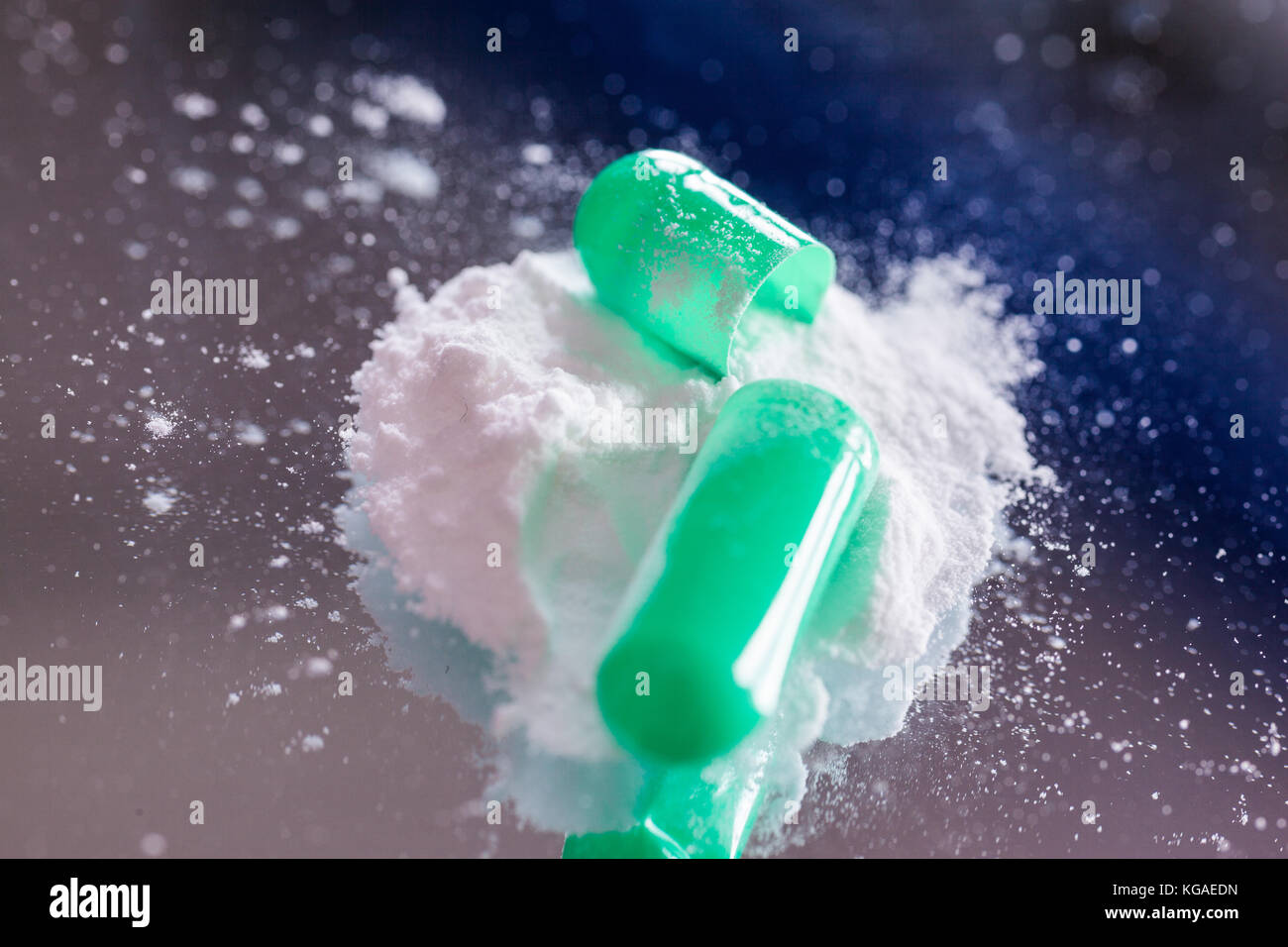 capsules tablets powder closeup Stock Photo - Alamy