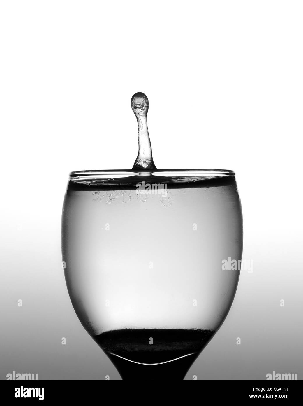 Water liquid fluid splash in Black and White Stock Photos & Images - Alamy