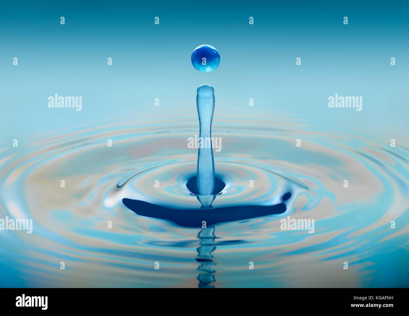 colored water drop splash Stock Photo - Alamy