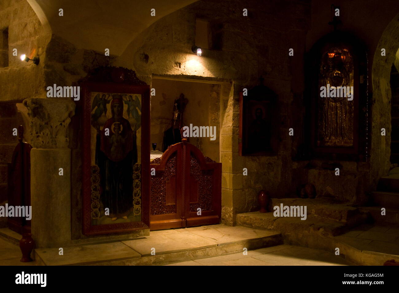 16th century monastry hi-res stock photography and images - Alamy