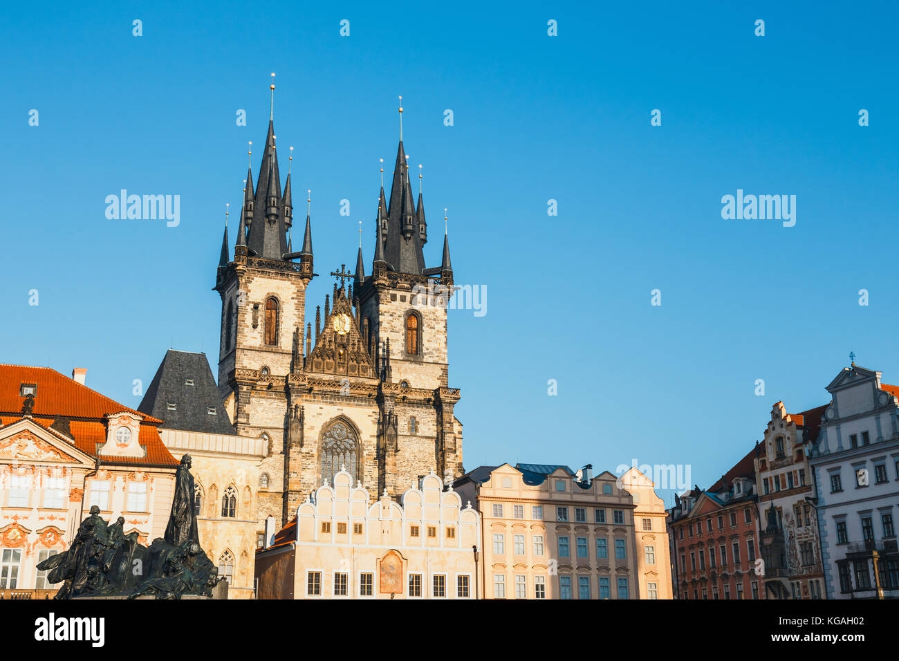 Prague landmark colourful people hi-res stock photography and images ...