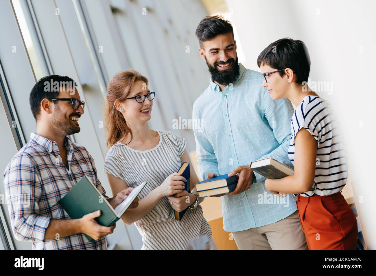 Students group campus hi-res stock photography and images - Alamy