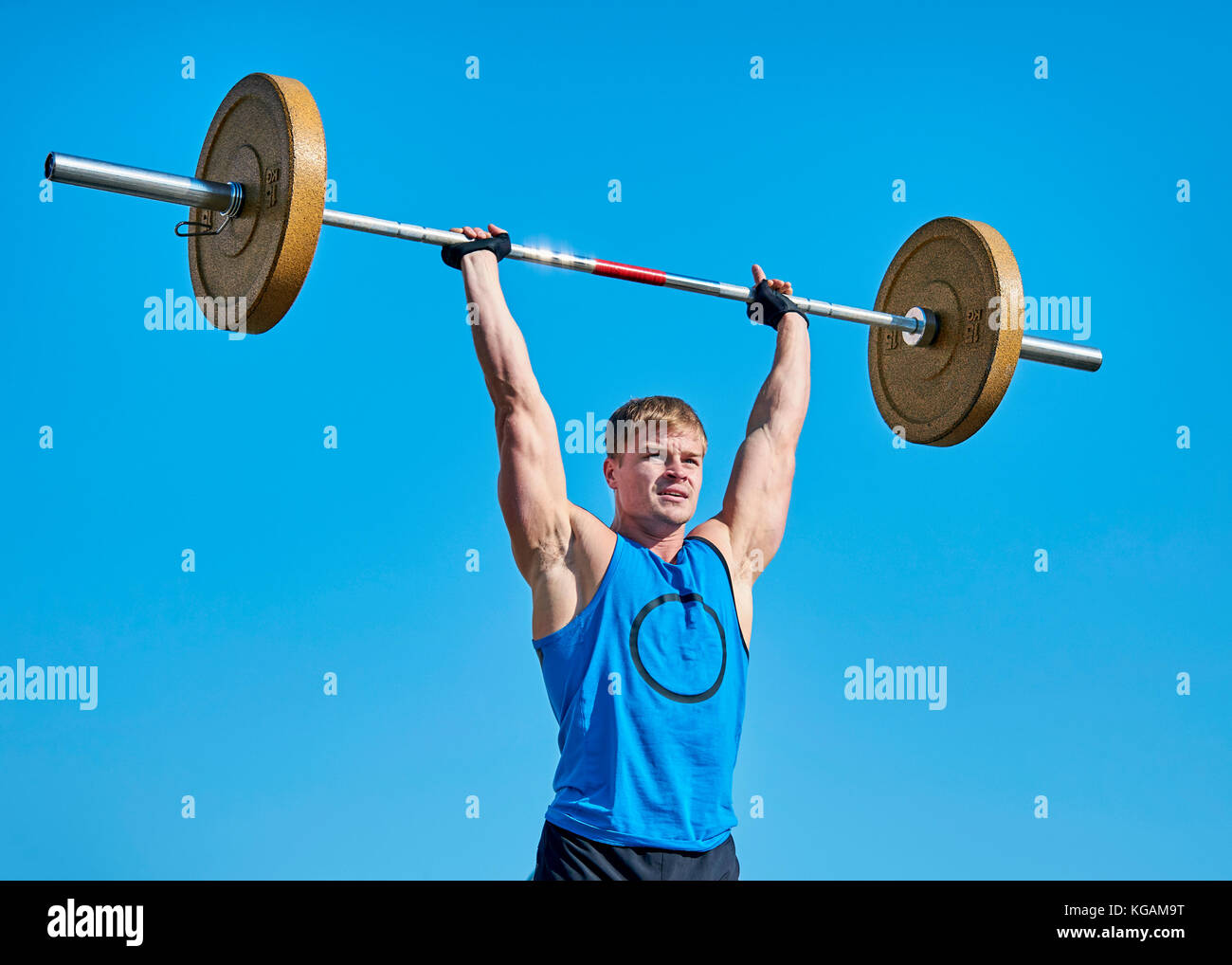 crossfit on the street with a barbell Stock Photo - Alamy