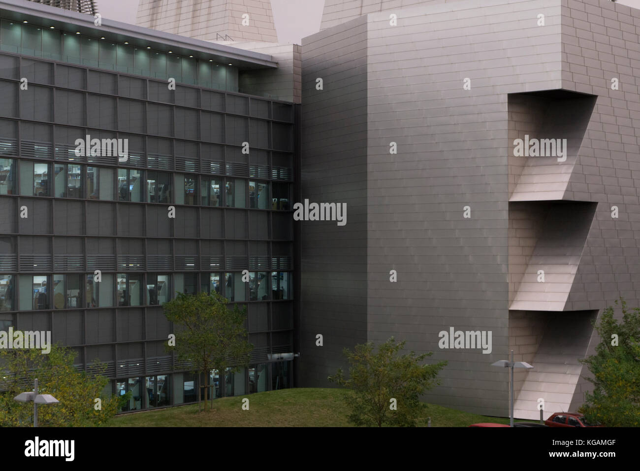 MRC Laboratory of Molecular Biology at dusk Stock Photo - Alamy