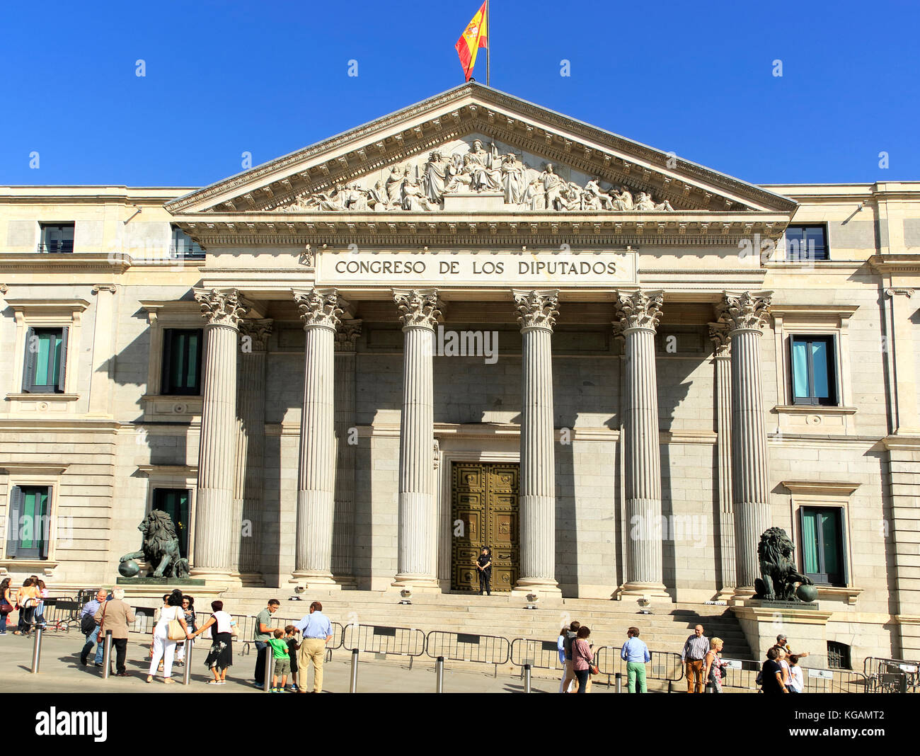Spanish government centre hi-res stock photography and images - Alamy