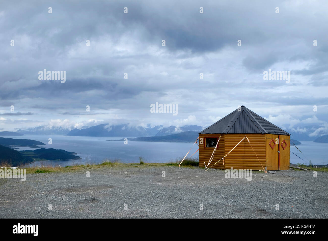Norway shelters hi-res stock photography and images - Alamy