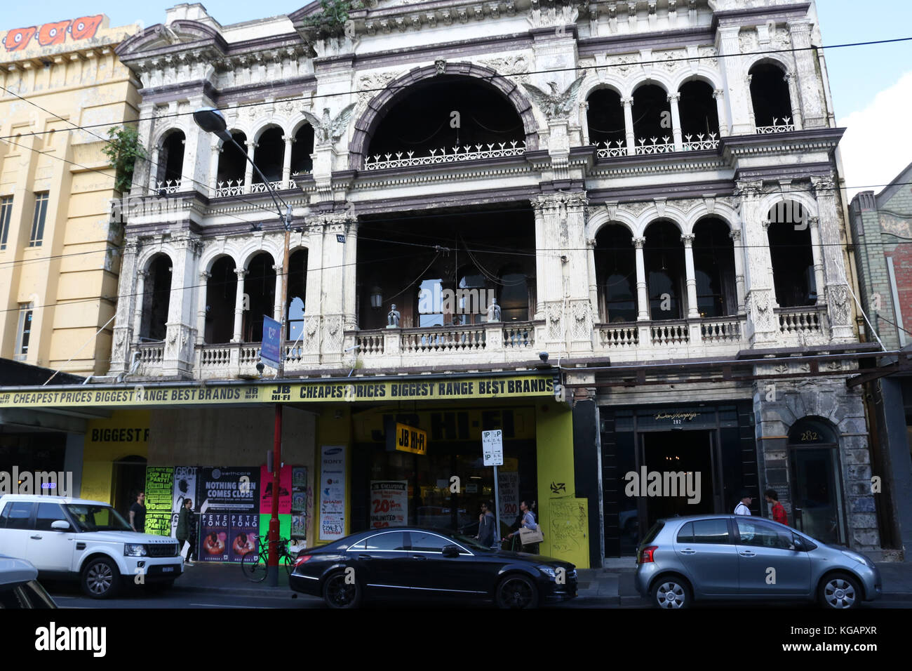 Chapel street melbourne hi-res stock photography and images - Alamy