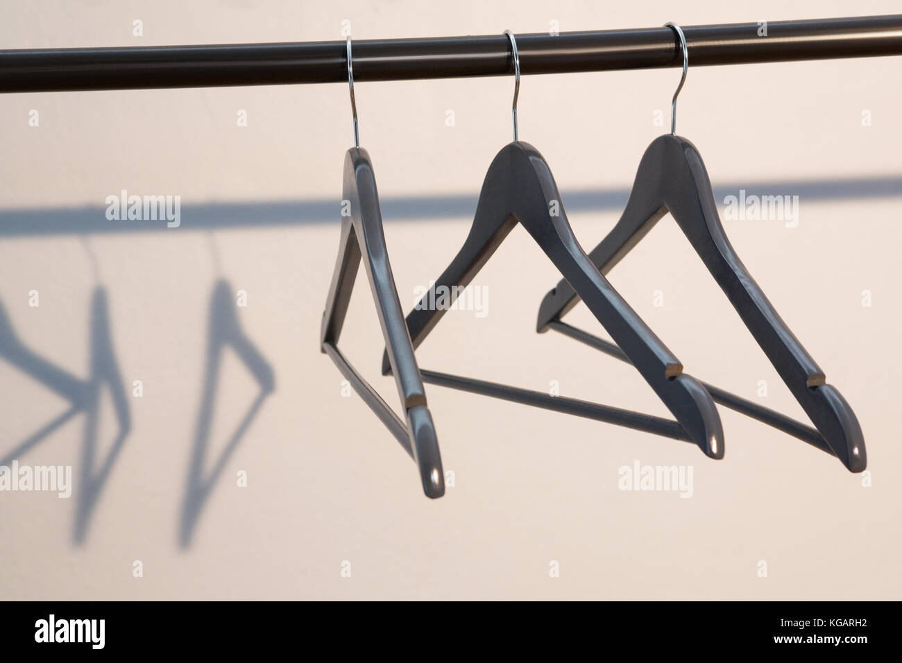 Row empty hangers hi-res stock photography and images - Alamy