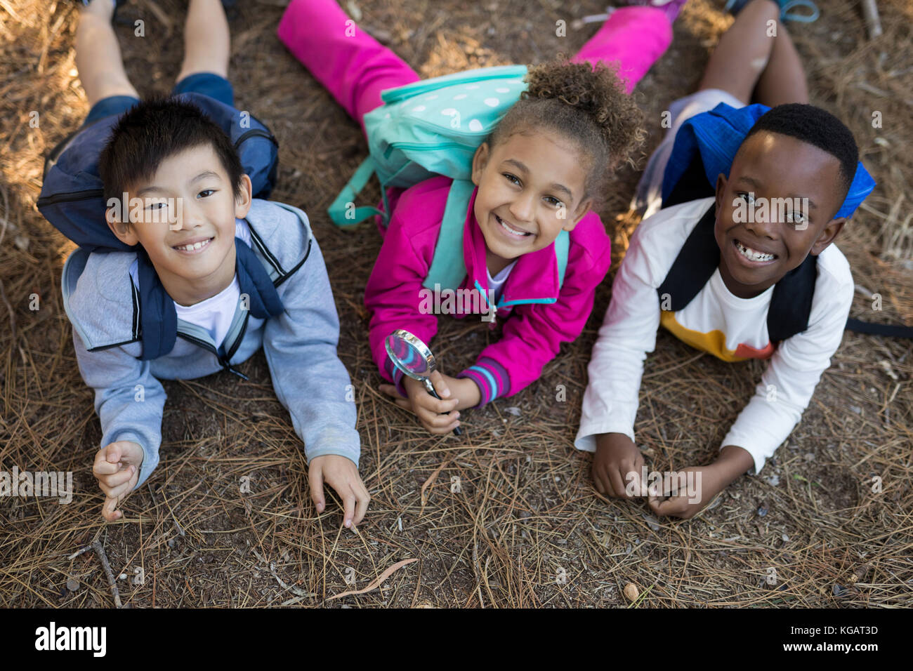 Relaxing kids hi-res stock photography and images - Alamy