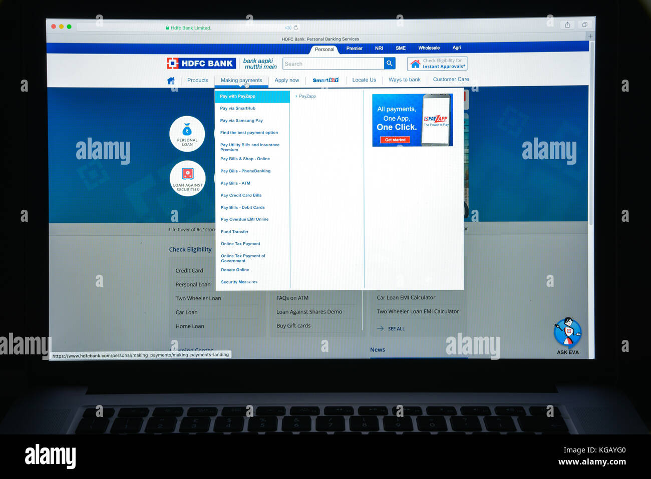 Hdfc bank logo hi-res stock photography and images - Alamy