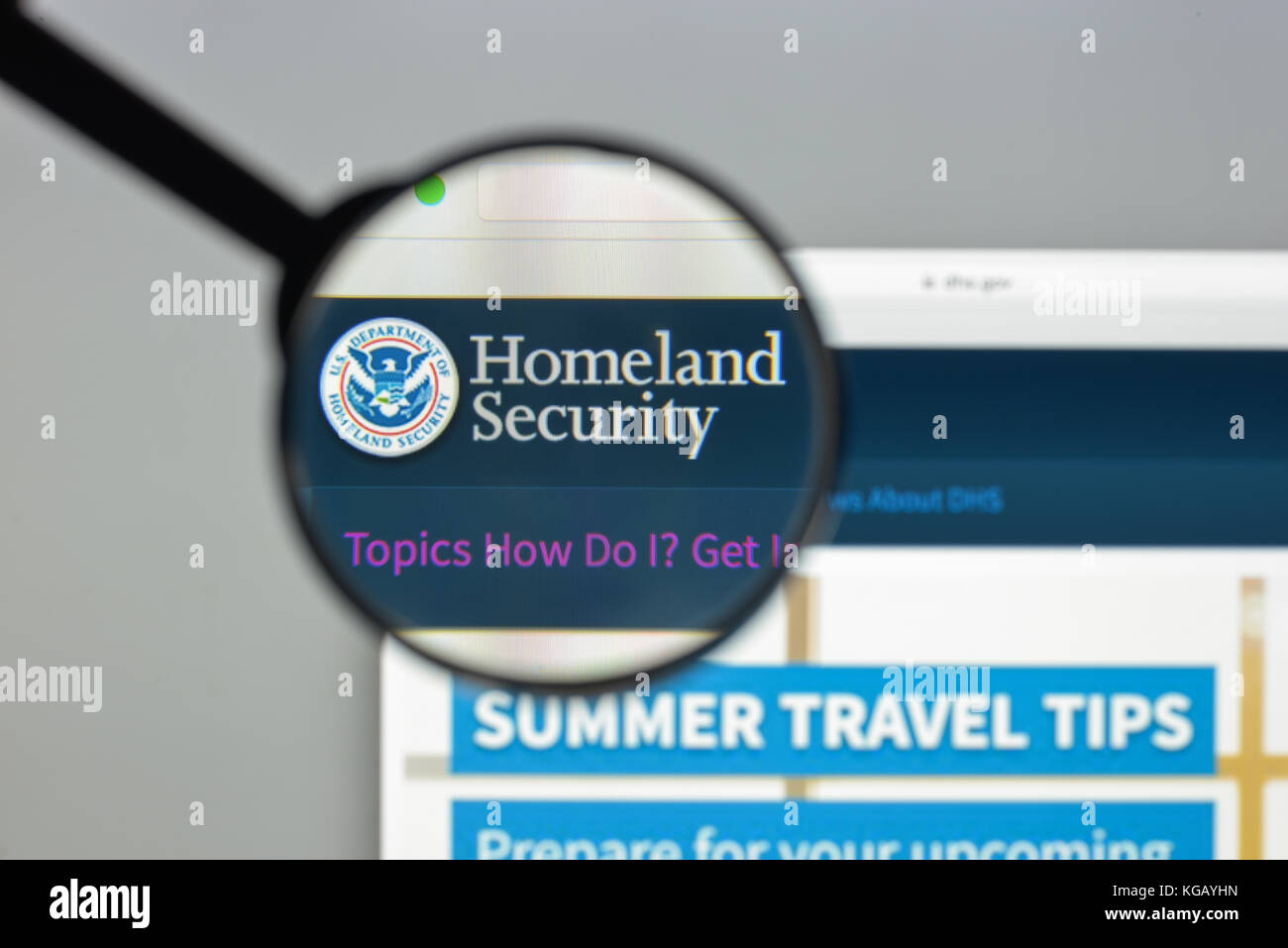 Homeland security website hi-res stock photography and images - Alamy