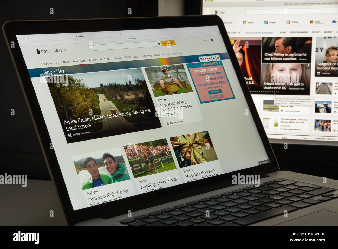 Msn homepage hi-res stock photography and images - Alamy