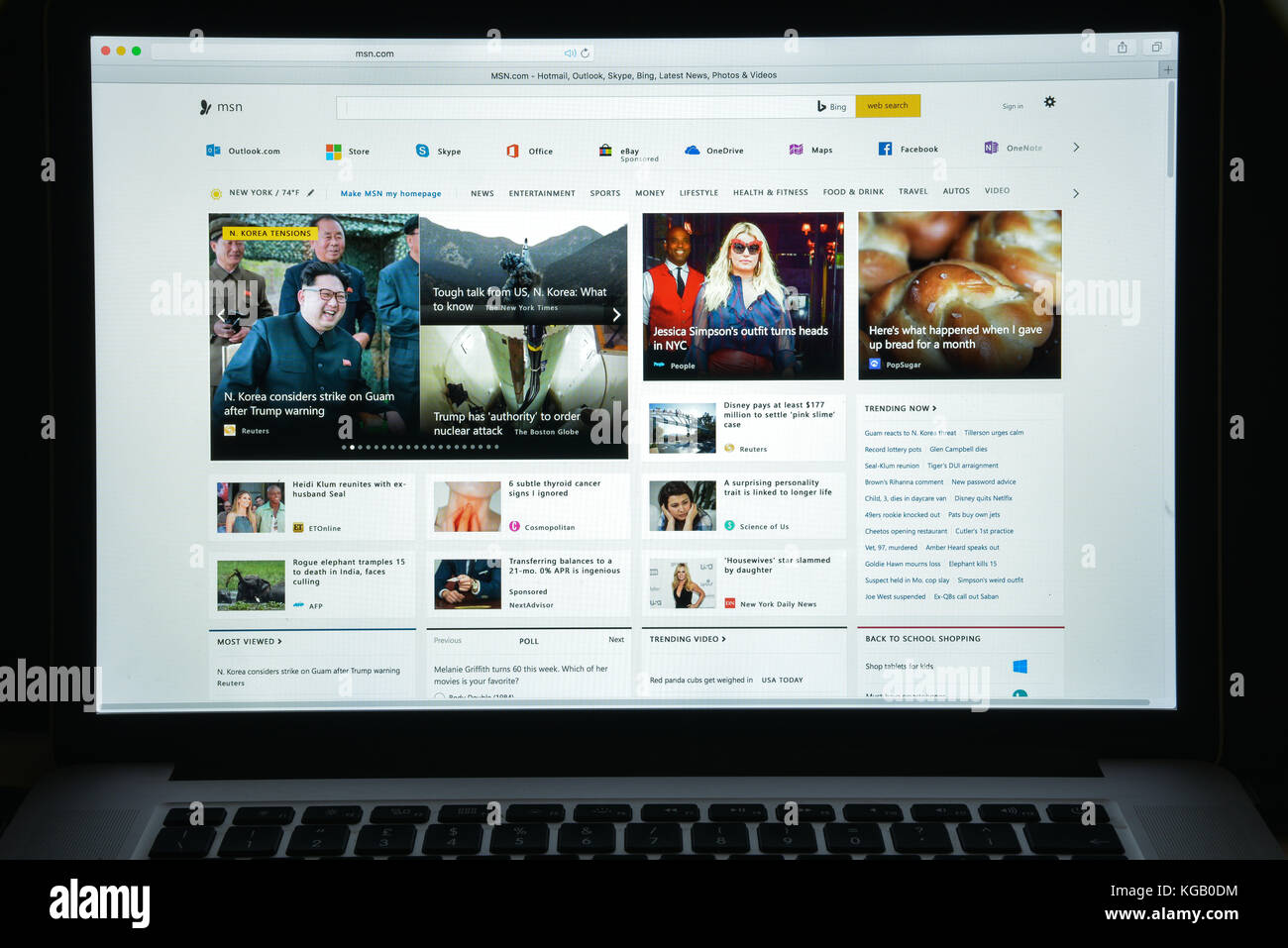 Msn homepage hi-res stock photography and images - Alamy