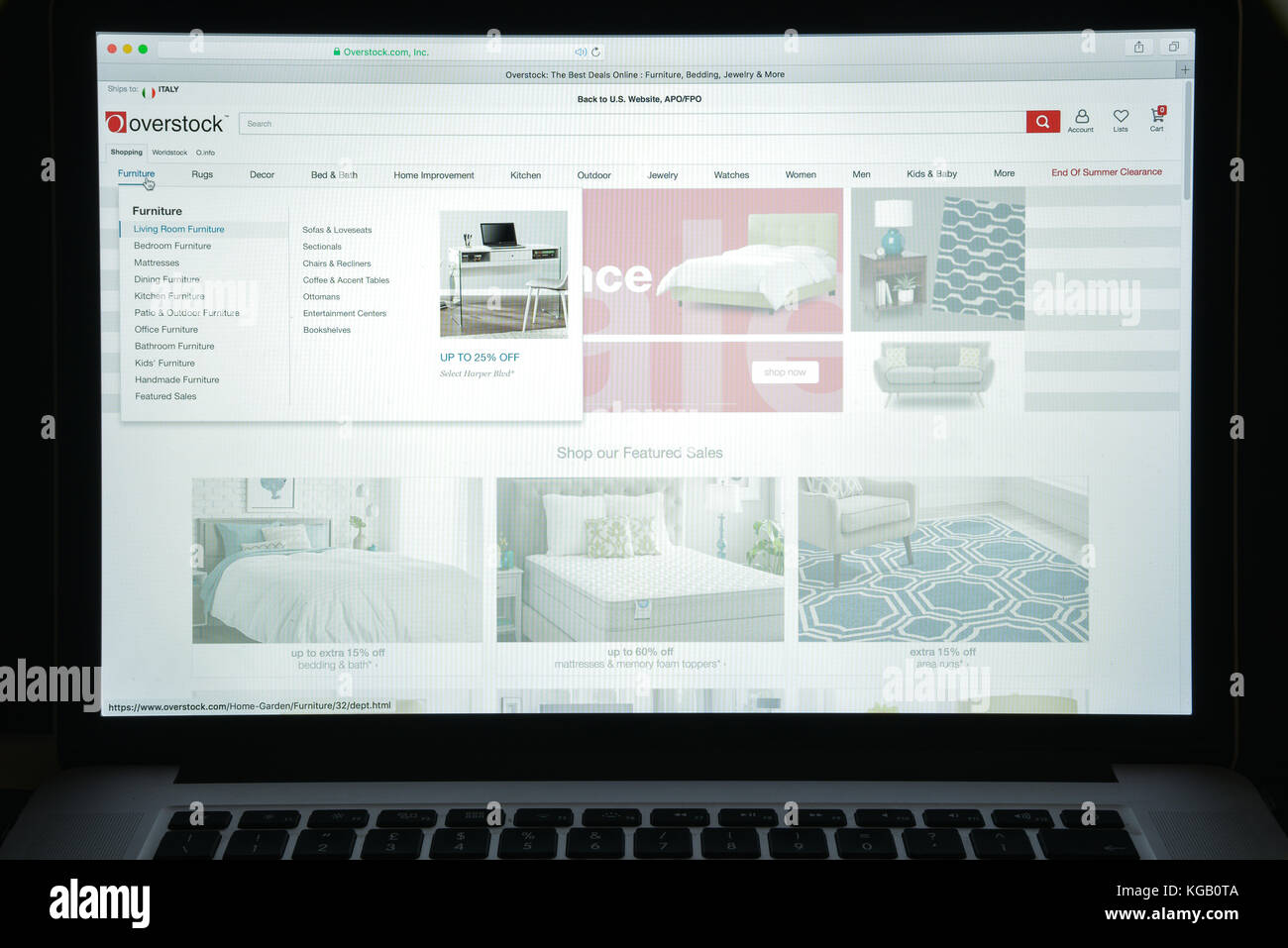 Overstock logo hi-res stock photography and images - Alamy