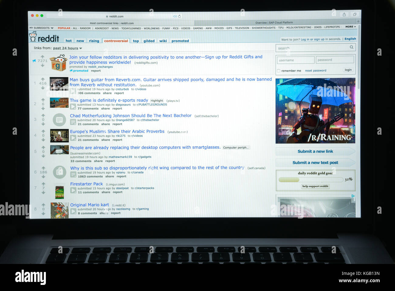 Redditors hi-res stock photography and images - Alamy