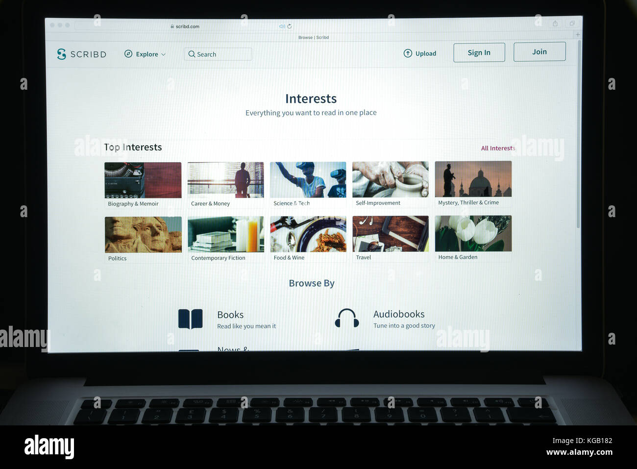 Scribd logo hi-res stock photography and images - Alamy