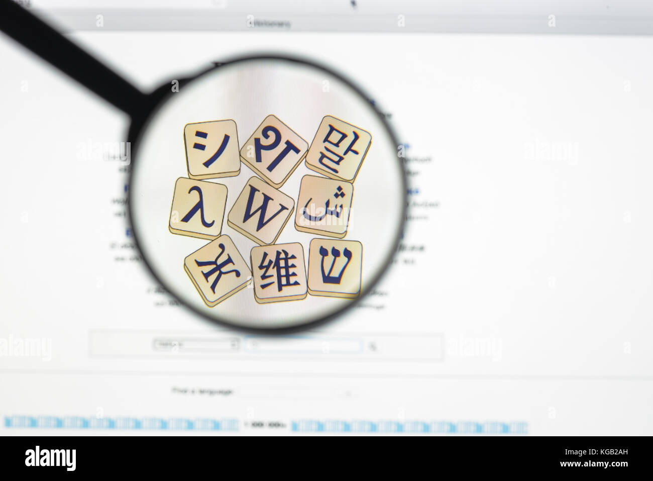 Wiktionary website hi-res stock photography and images - Alamy