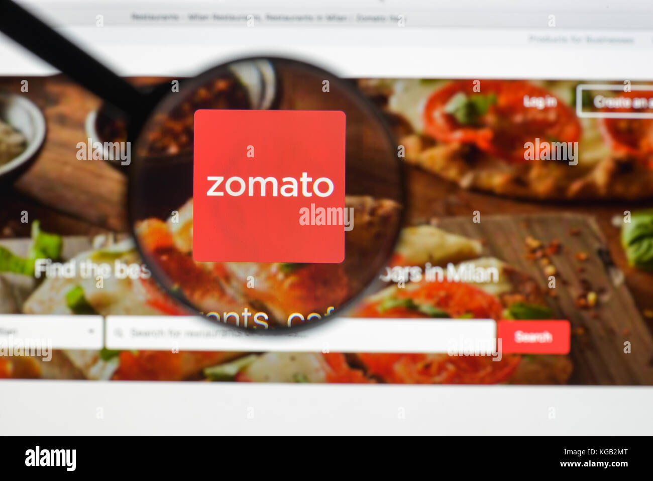Zomato website hi-res stock photography and images - Alamy