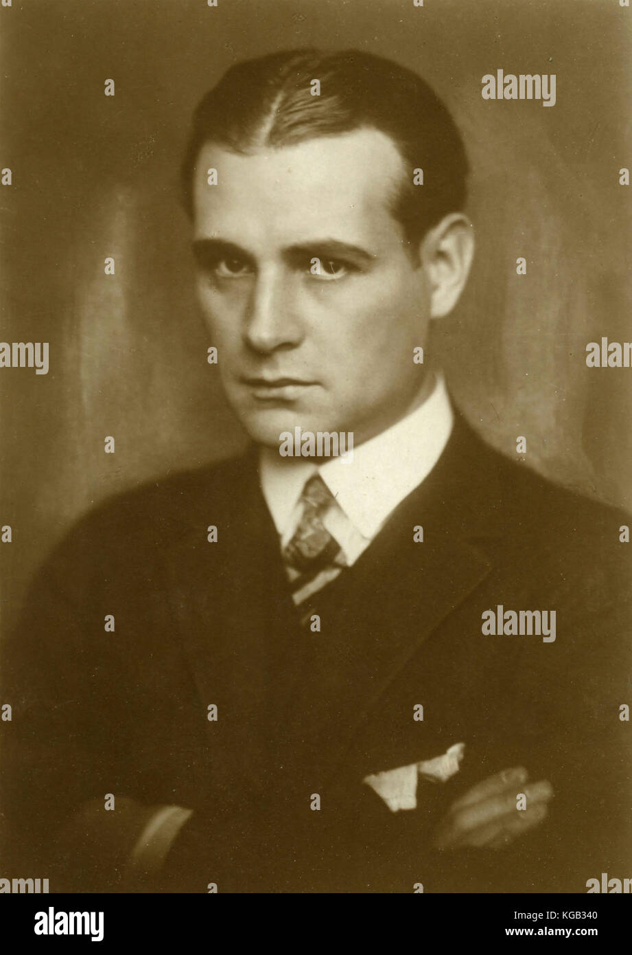 Victor Varconi High Resolution Stock Photography and Images - Alamy