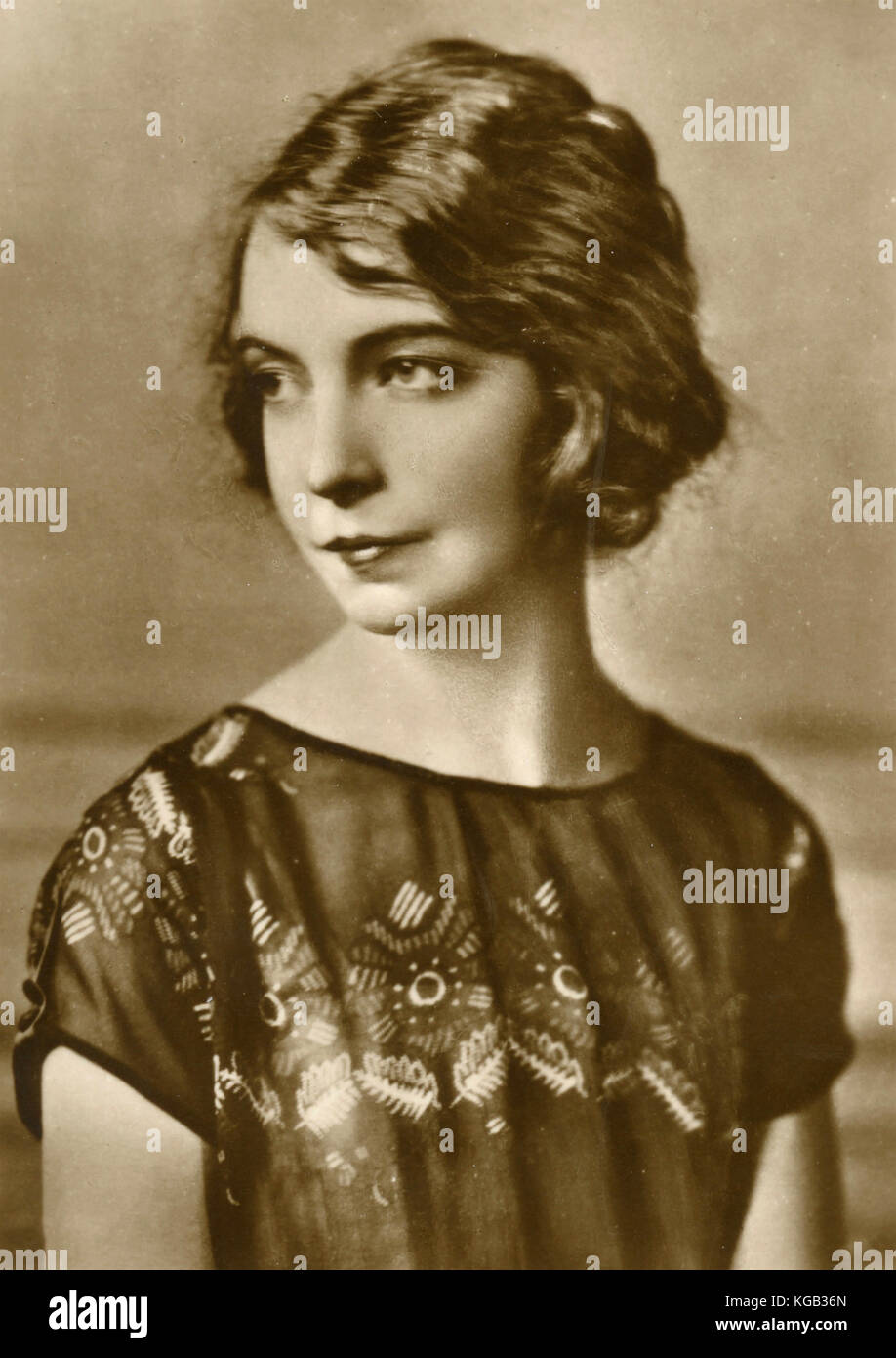 Lillian gish hi-res stock photography and images - Alamy