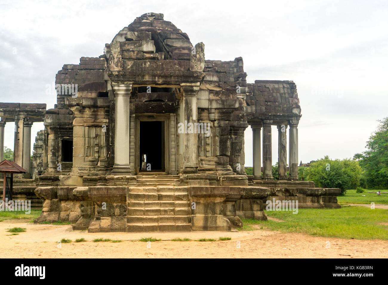 Angkor Wat library Stock Photo - Alamy