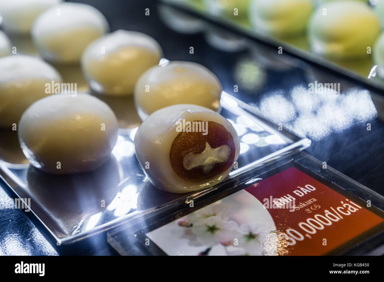 Coconut mochi hi-res stock photography and images - Alamy