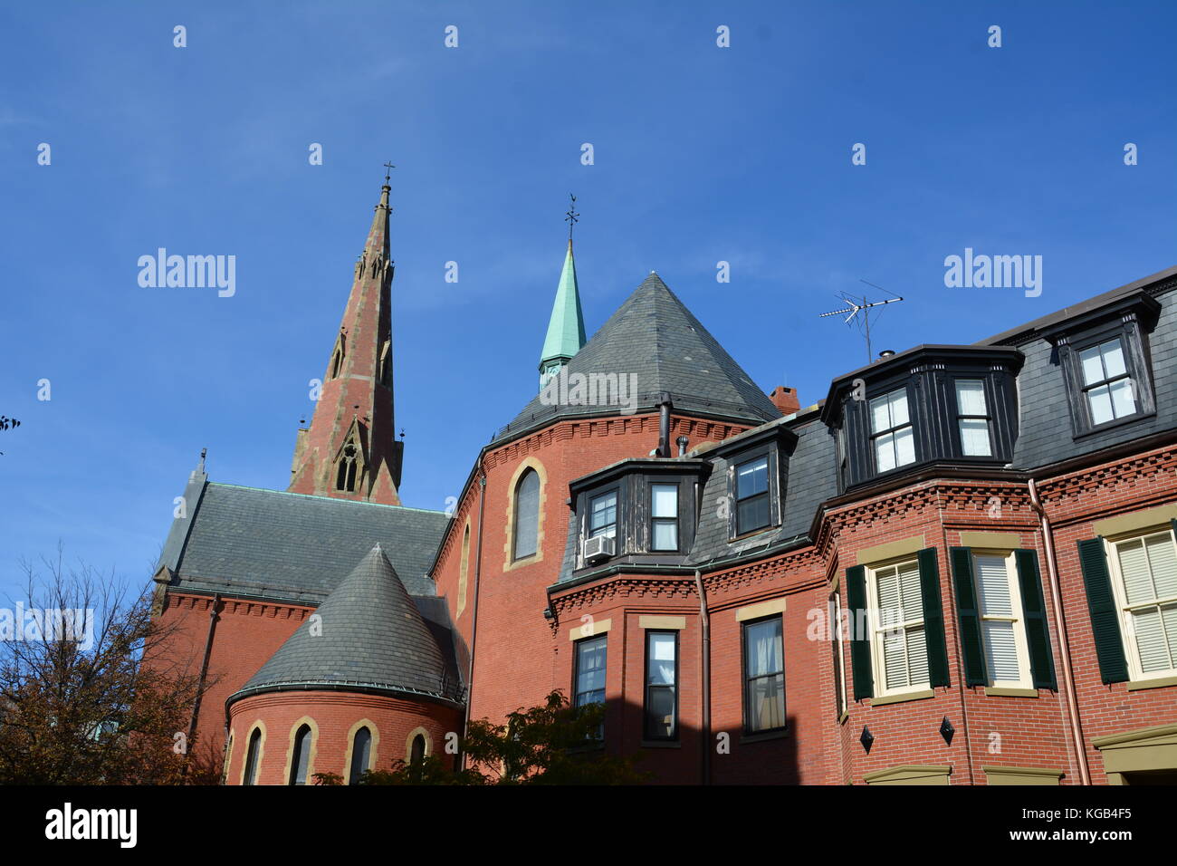 Autumnal (Autumn) and Halloween sights seen around Beacon Hill in ...