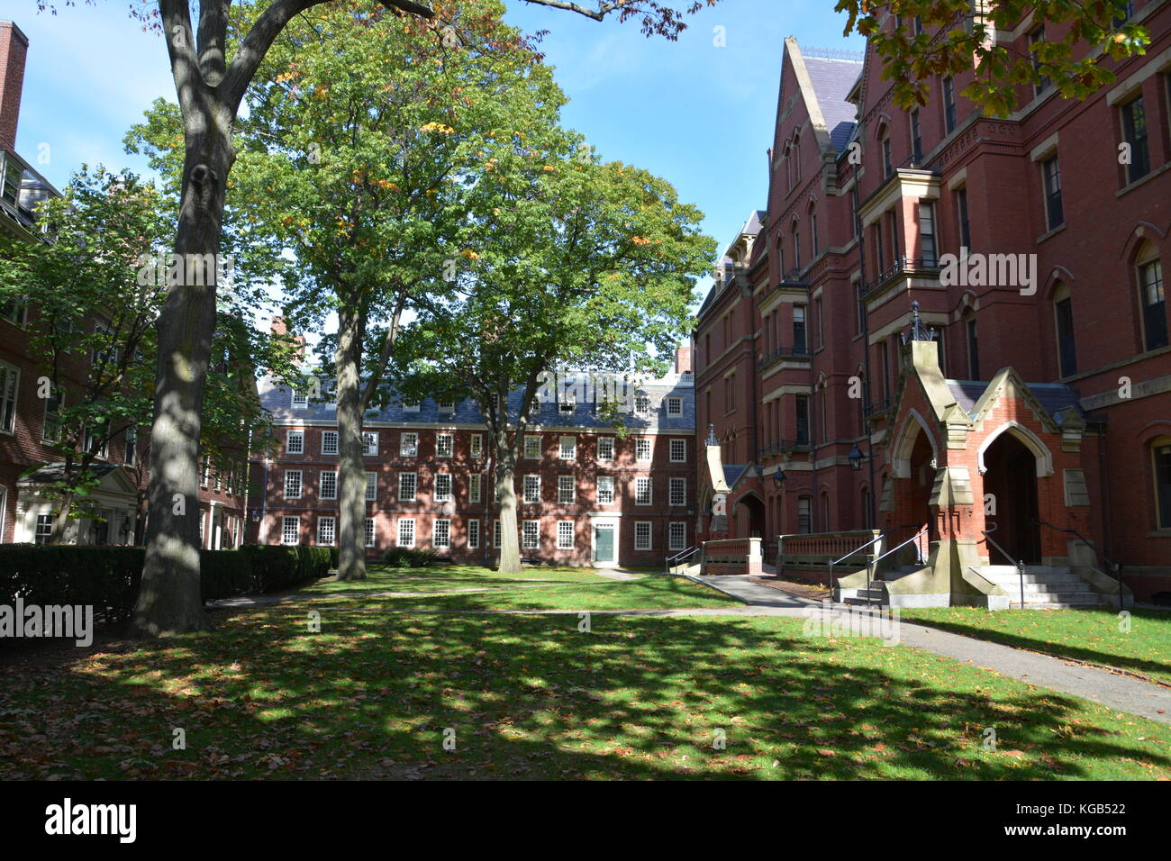 Sights around Harvard University, Harvard Square, and Harvard Yard in ...
